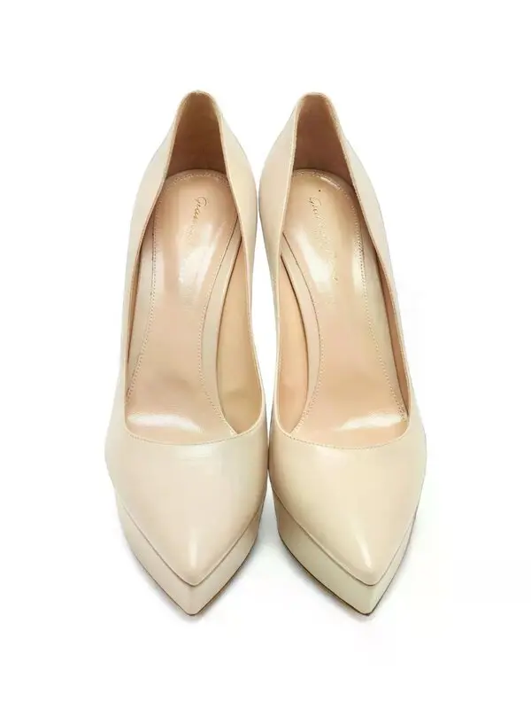 GIANVITO ROSSI Pointed-toe Platform Pumps