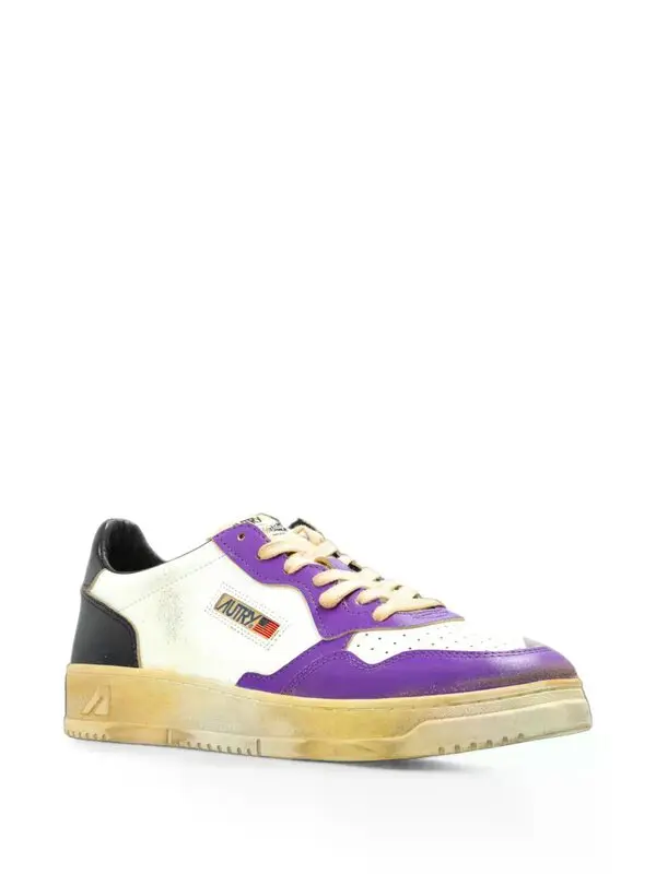 AUTRY Medalist Super Vintage Leather Sneakers - White