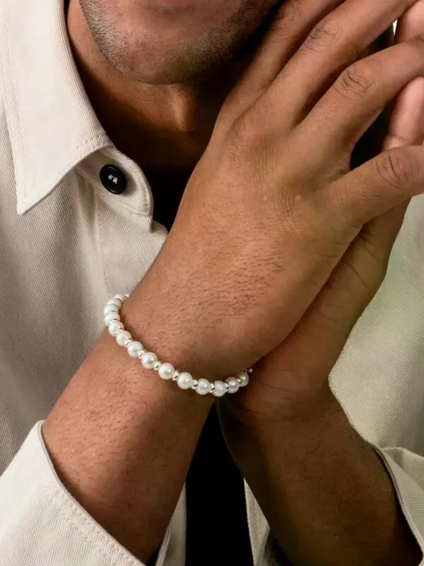 DOWER & HALL Halo Pearl Bracelet - White