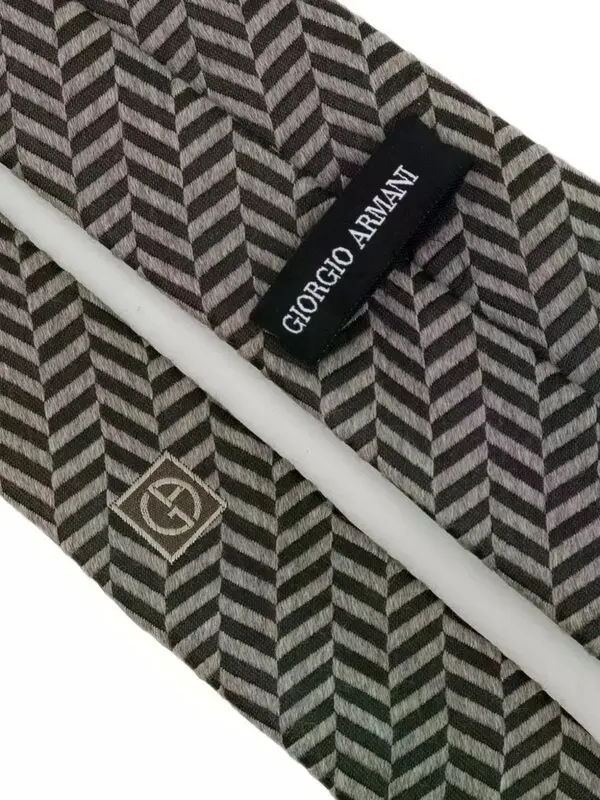 Giorgio Armani Chevron-pattern Silk Tie
