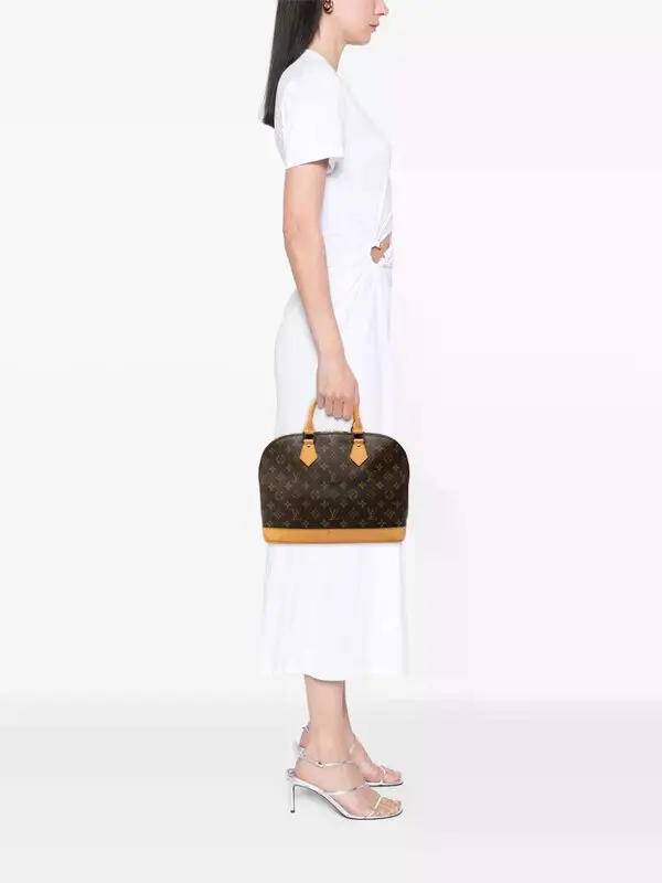 LOUIS VUITTON 2004 Monogram Alma Pm Handbag