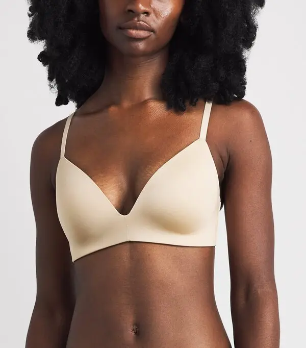 SKIMS Wireless Form T-shirt Bra