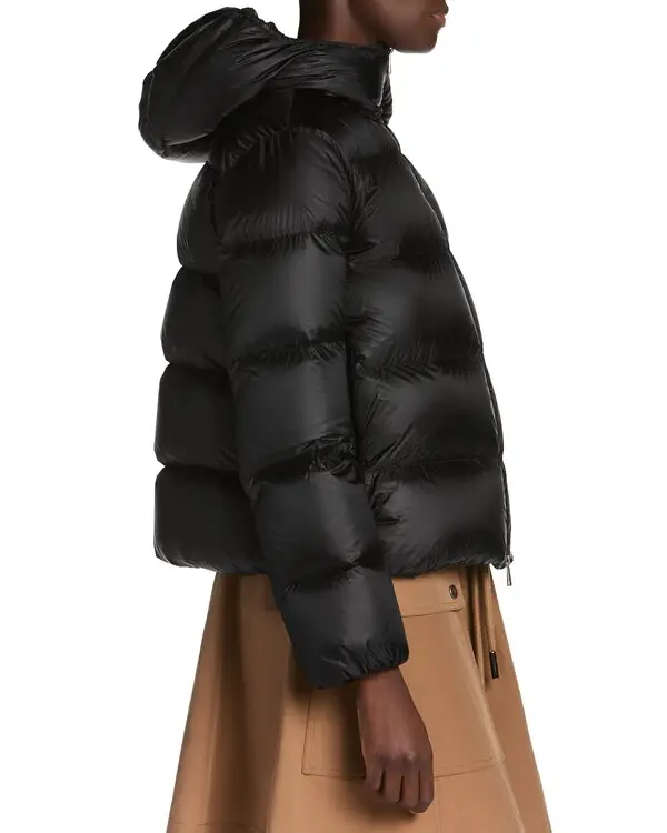 Moncler Feligule Hooded Short Down Jacket
