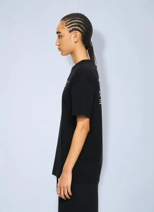 Off-White Kiss" Quote T-shirt - Black