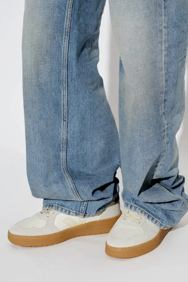 VEJA Sports Shoes ‘v-82