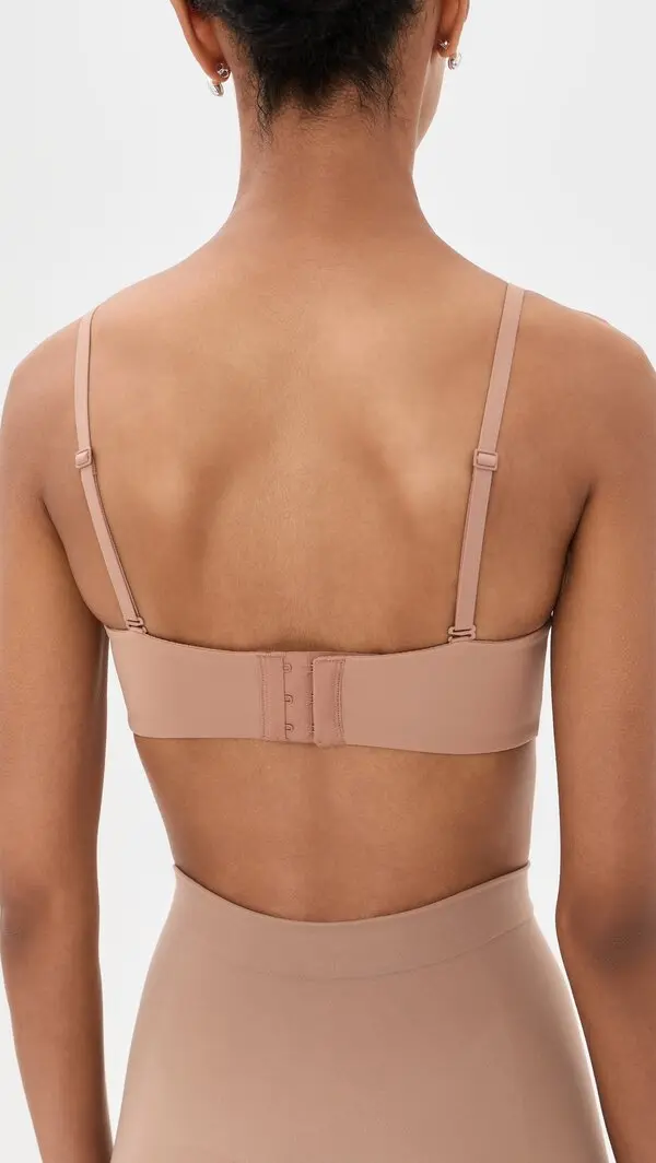 SKIMS T-shirt Bra