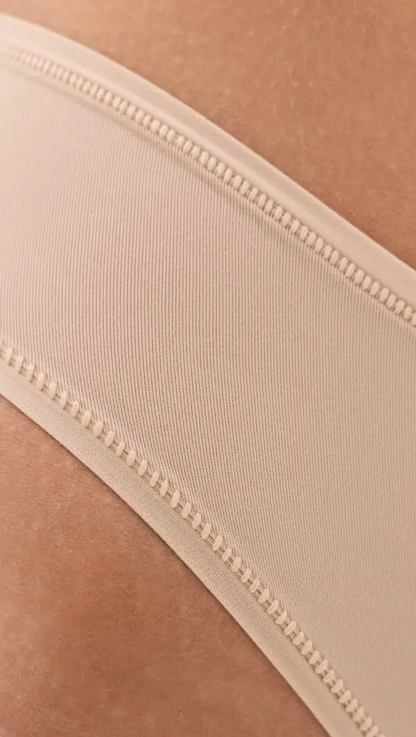 SKIMS Cheeky Briefs