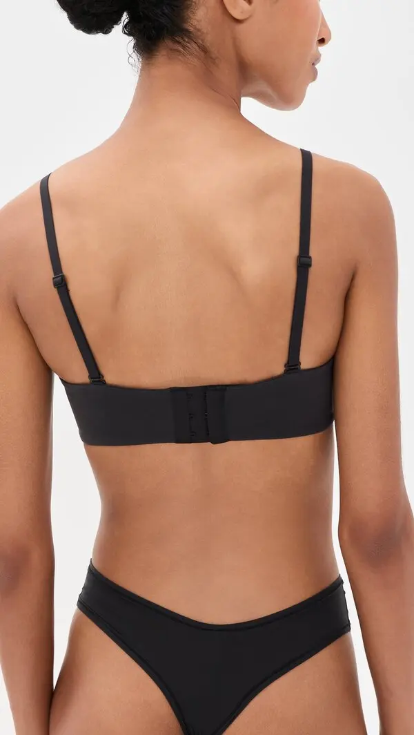 SKIMS T-shirt Bra