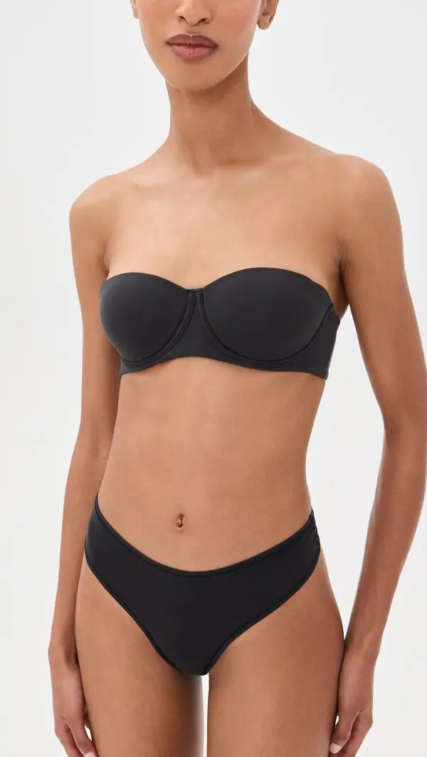 SKIMS T-shirt Bra