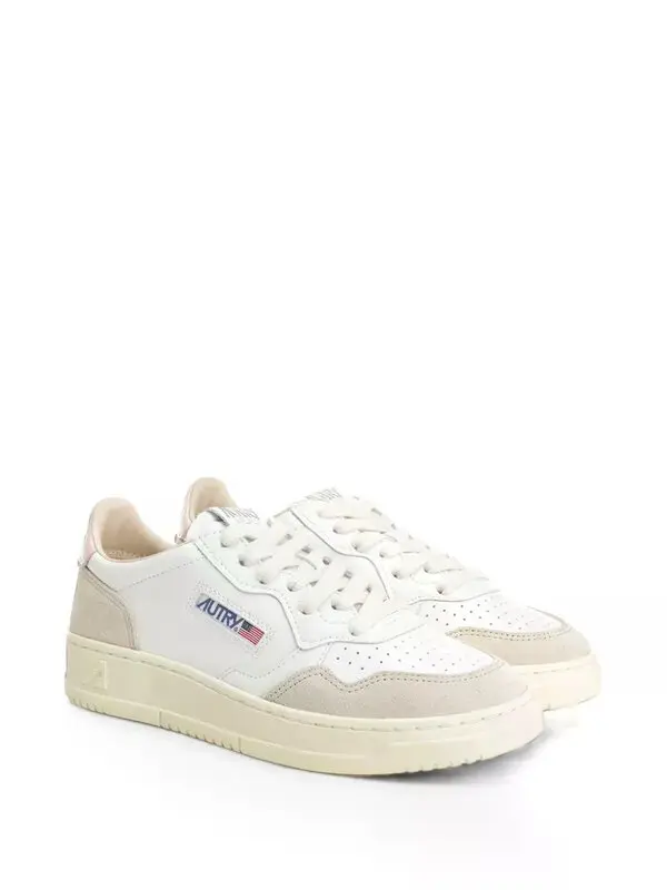 AUTRY Medalist Low Panelled Leather Sneakers - White