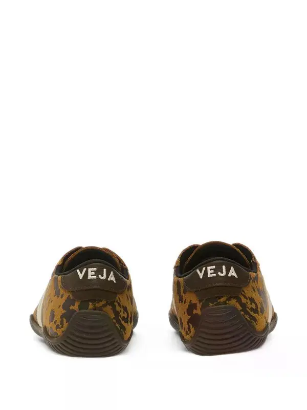 VEJA Jitsu Suede Sneakers