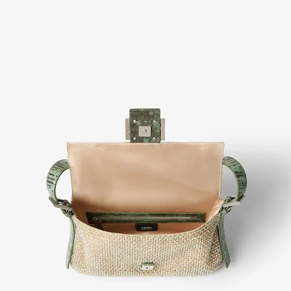 Fendi Baguette® 26424