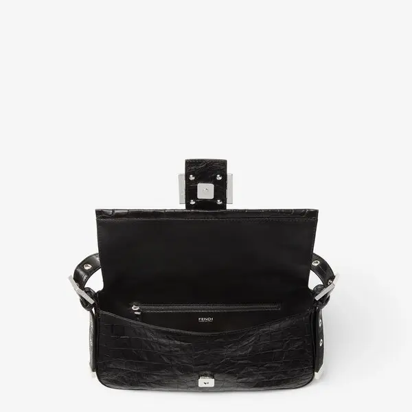 Fendi Baguette® 26424