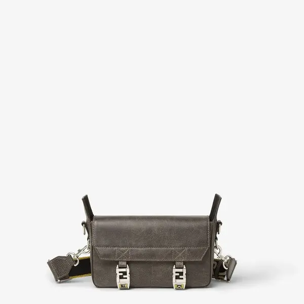 Fendi Flow Small - Black
