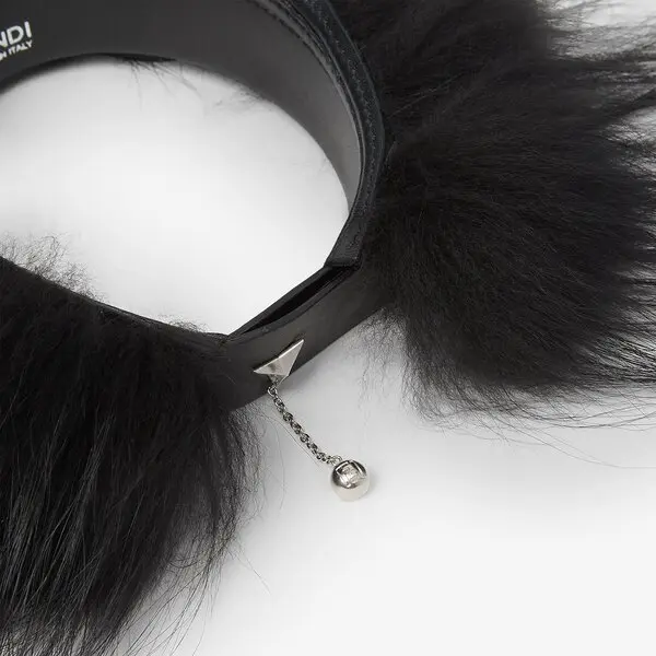Fendi 5 Sisters Collar
