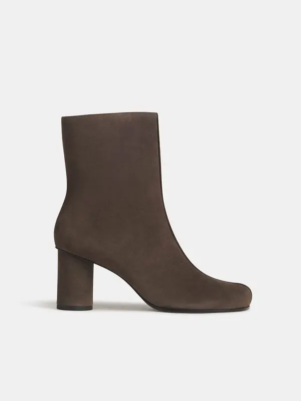 REFORMATION Phadra Ankle Boot