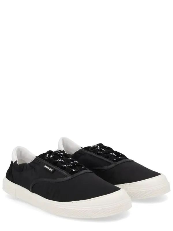 Moncler Vera Leisure Sneakers - Black