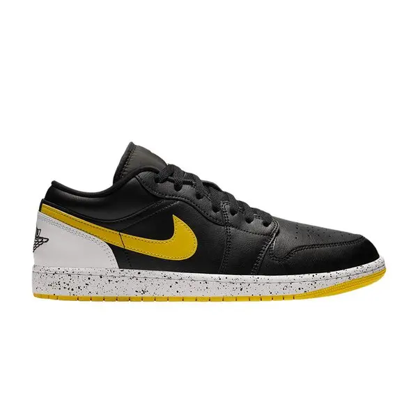 JORDAN 1 Low Sneakers - Black