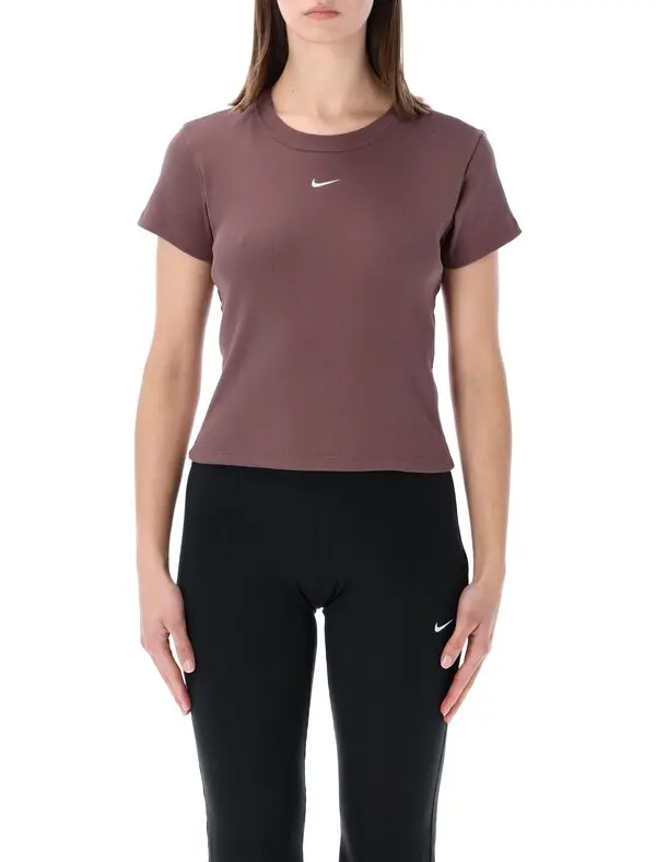 Nike Slim Fit Mini Short-sleeve T-shirt For Everyday Comfort