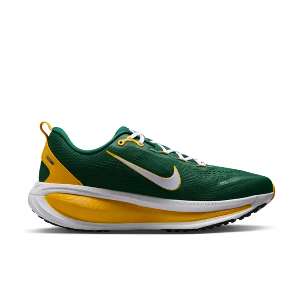 Nike College Vomero 18 Road Running Shoes