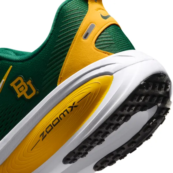 Nike College Vomero 18 Road Running Shoes