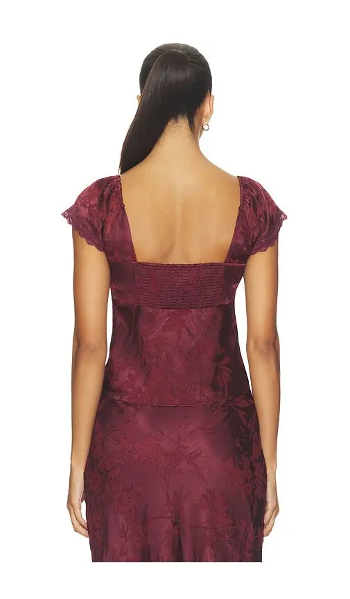 Astr The Label Vanessa Top In Burgundy