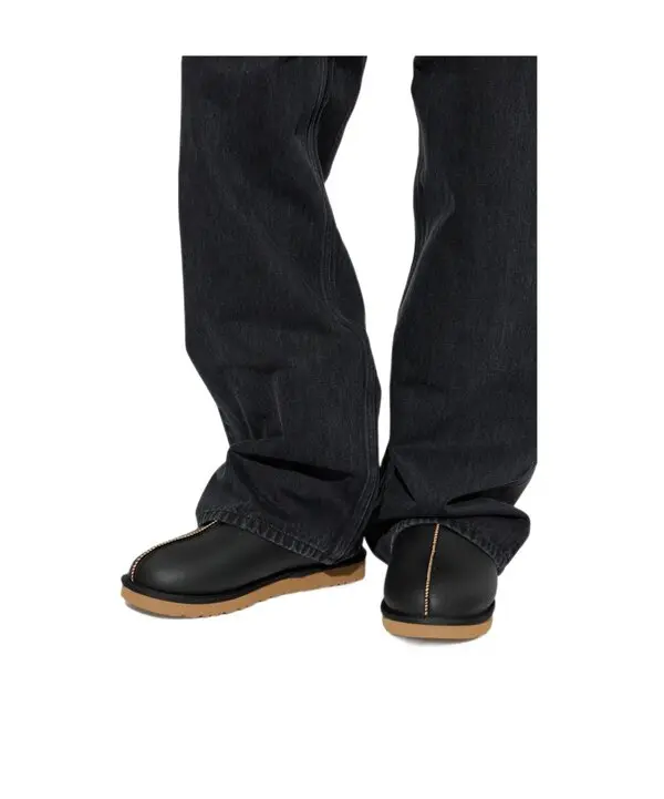 UGG Round-toe Slippers