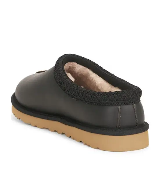 UGG Round-toe Slippers