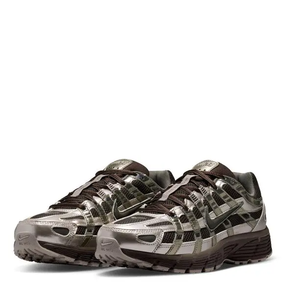 Nike Classic Retrostyle Running Sneakers