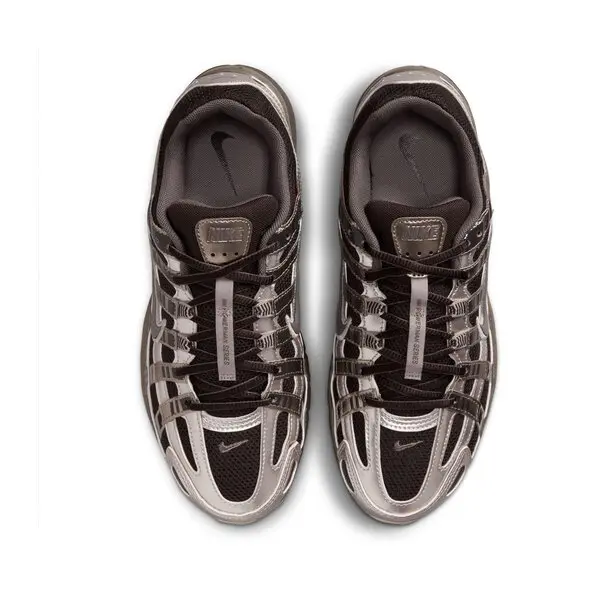 Nike Classic Retrostyle Running Sneakers