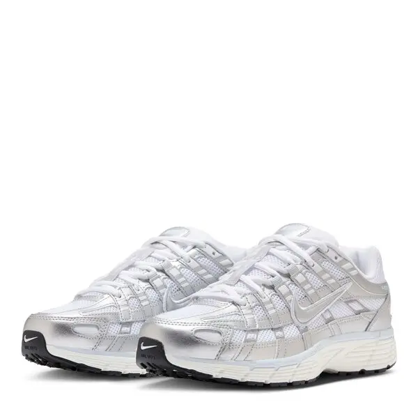 Nike Casual Sneakers - White