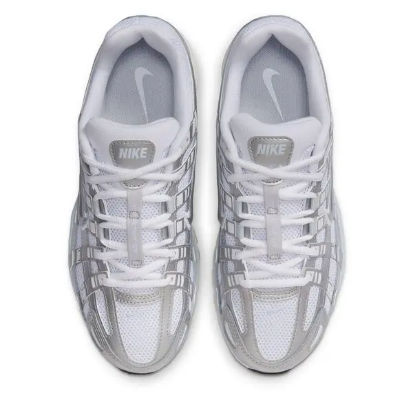 Nike Casual Sneakers - White