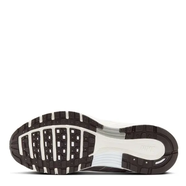 Nike Casual Sneakers - White