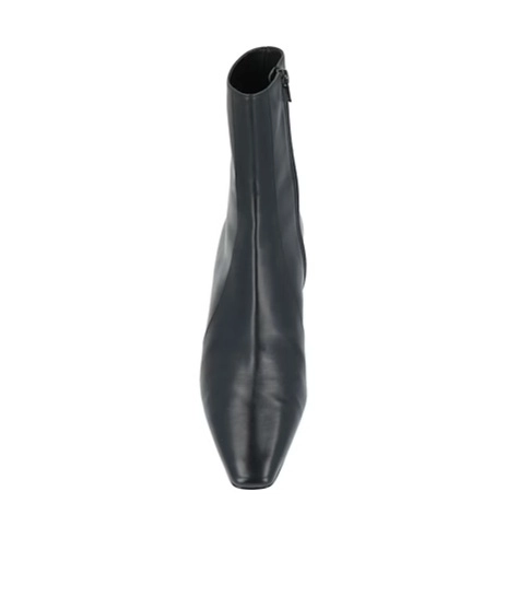 Saint Laurent Minimalist Roundtoe Ankle Boots