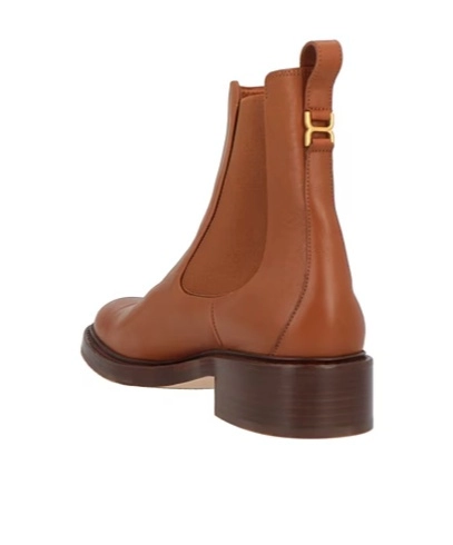 Chloé Minimalist Chelsea Boots