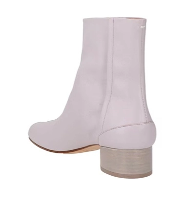 MAISON MARGIELA Minimalist Leather Boots