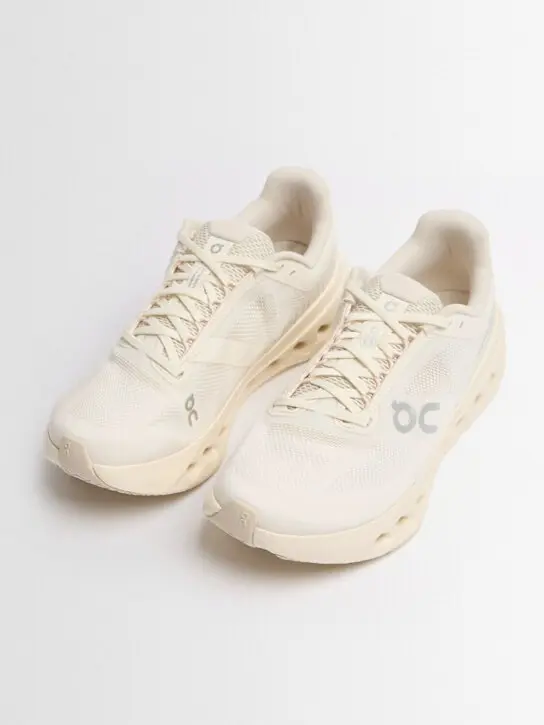 On Simple Casual Shoes