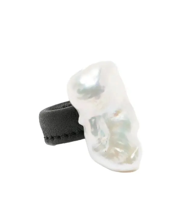 MONIES Baroque Pearl Rings