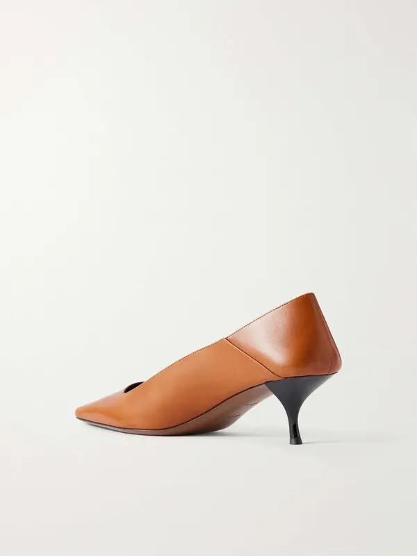 NEOUS Tasha Leather Pumps