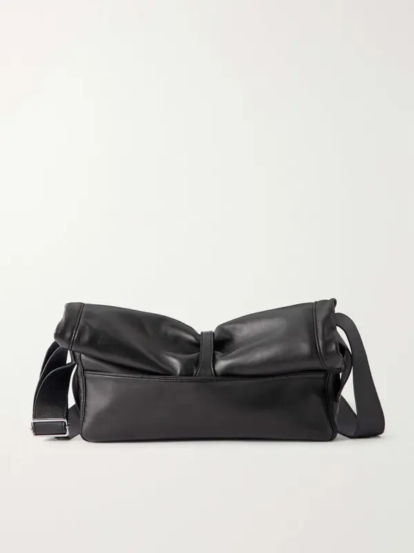 A KIND OF GUISE Rumo Leather Messenger Bag - Black
