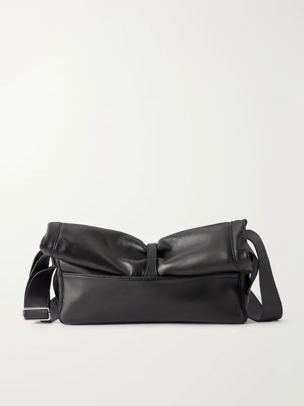 A KIND OF GUISE Rumo Leather Messenger Bag - Black