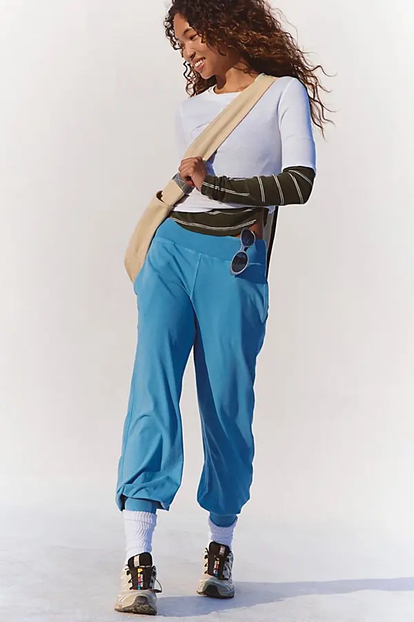 Free People Hot Shot Joggers - Blue Fog