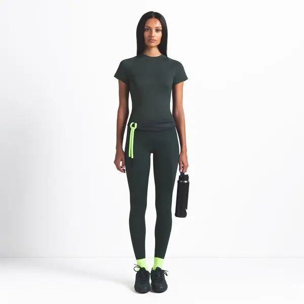 SKIMS Baby T Shirt | Green | Small | Nike Airy