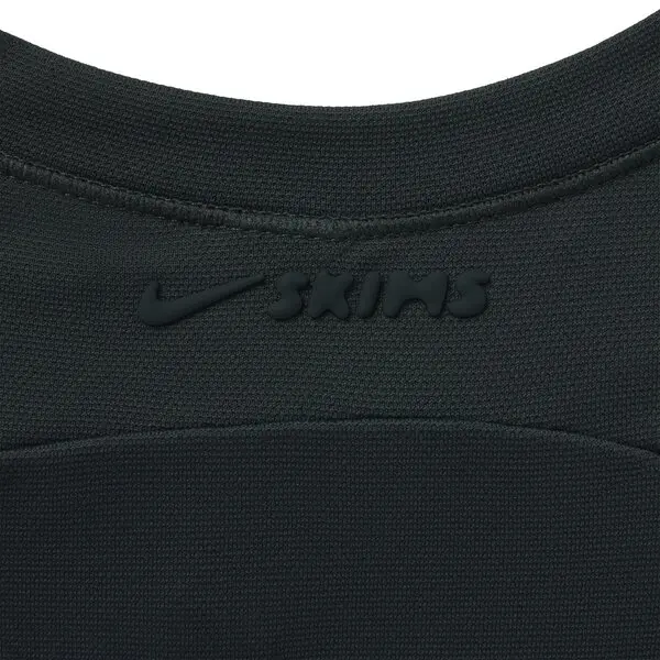 SKIMS Baby T Shirt | Green | Small | Nike Airy