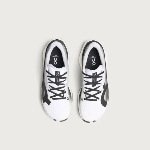 On Cloudboom Max Sneaker - White/black