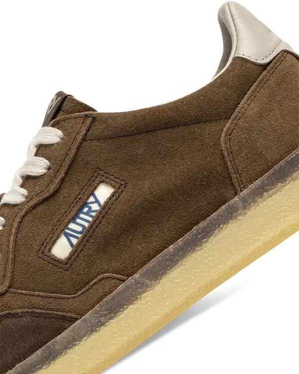 AUTRY Medalist Low Suede Sneakers