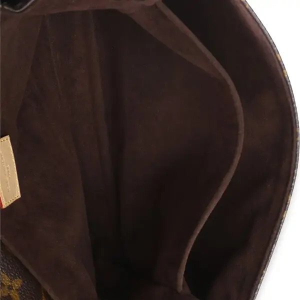 LOUIS VUITTON Monogram Canvas Pochette Metis Shoulder Bag