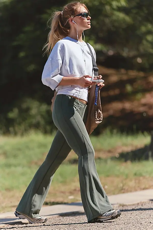 Free People Horizon Flares - Ivy