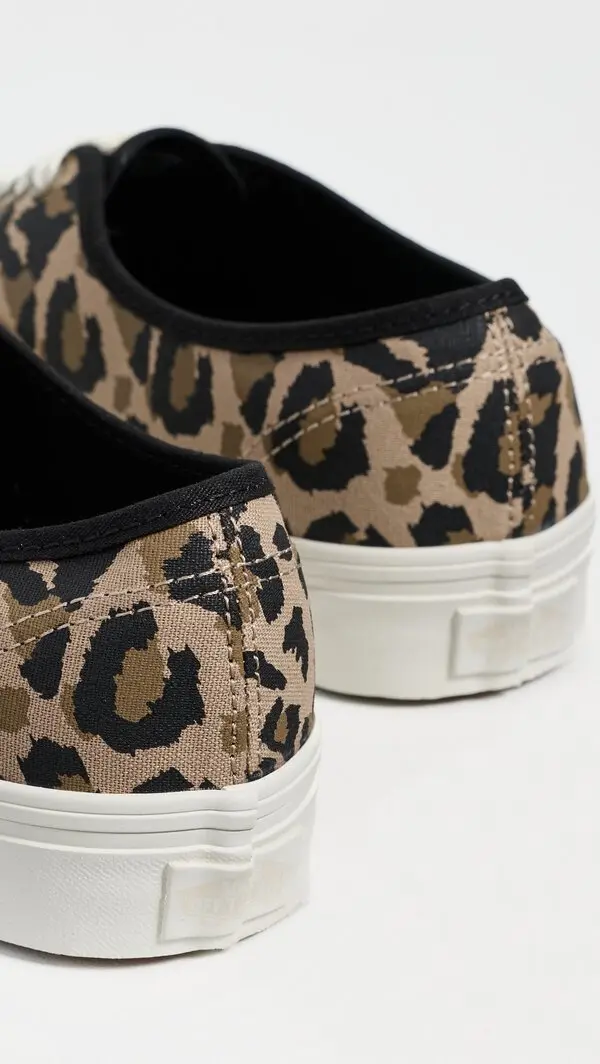 VANS Authentic Sneakers M 7/ W
