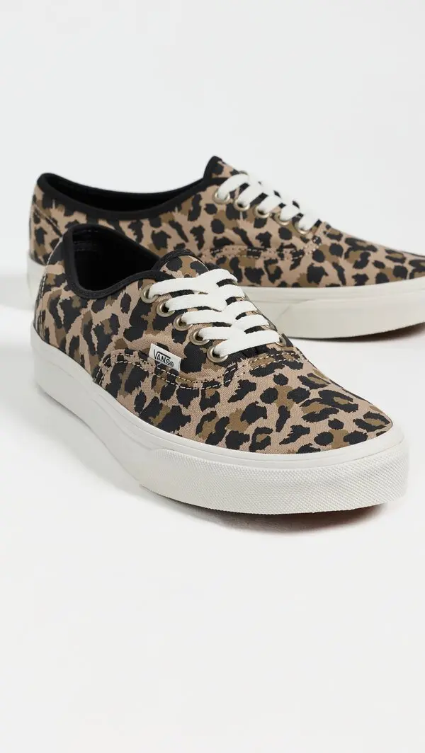 VANS Authentic Sneakers M 7/ W